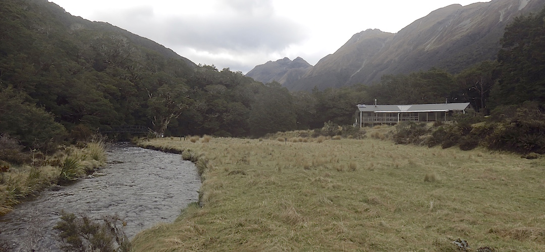 McKeller Hut | Greenstone Track, Greenstone Conservation Area ...