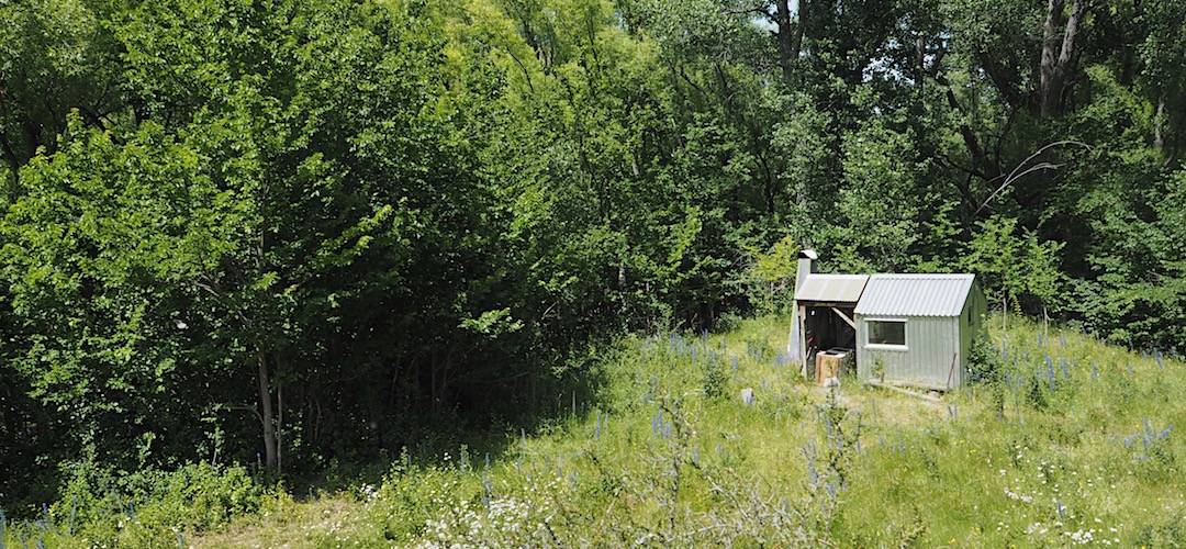 Elliot Bivvy, Elliot Stream | tramping new zealand