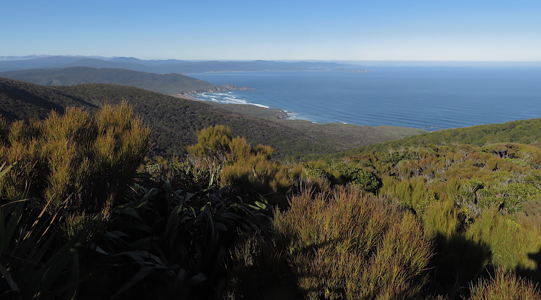 Day 9 | Mason Bay Hut | tramping new zealand