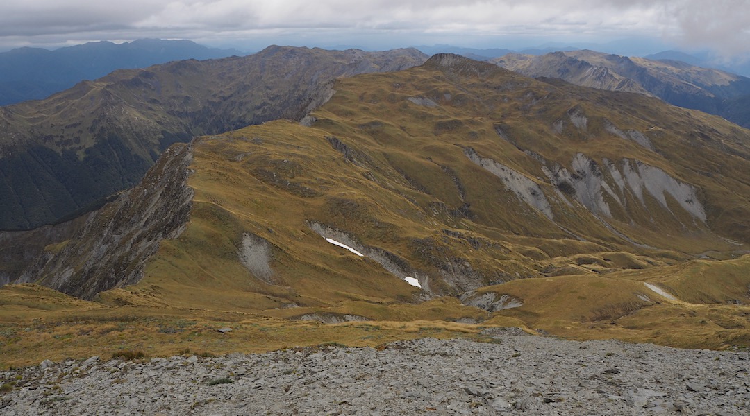 Matakitaki Day 5 | Nardoo Hut | tramping new zealand